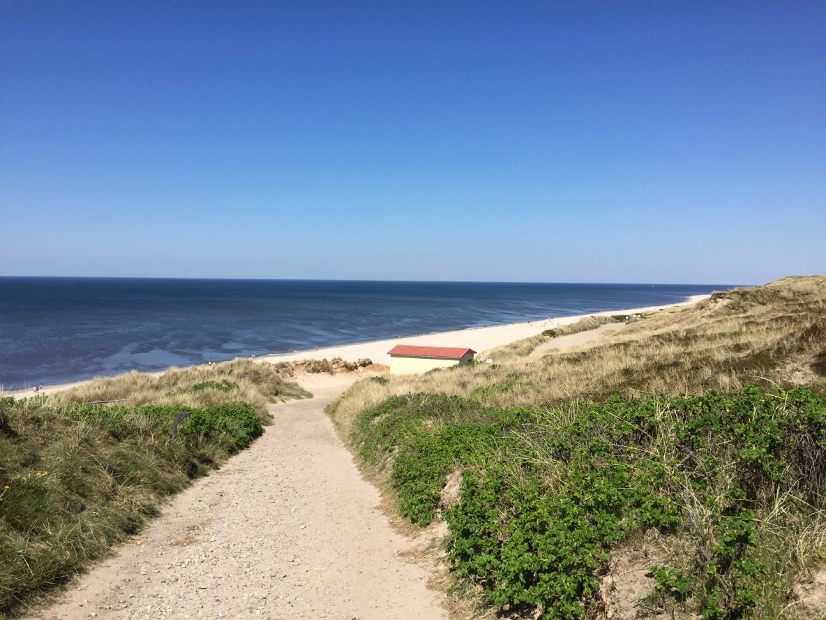 Sylt Zuhause - Ruhige Ferienwohnung mit Terrasse zum Garten